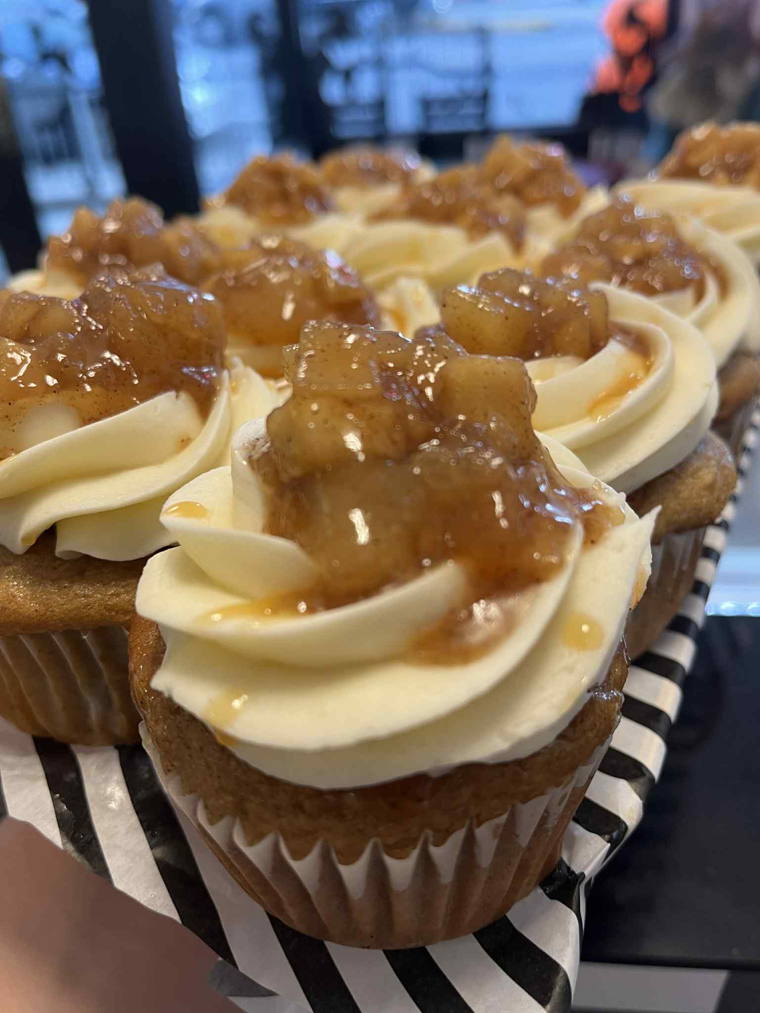 Cursed Apple Pie – Wicked Whisk Cake Co.
